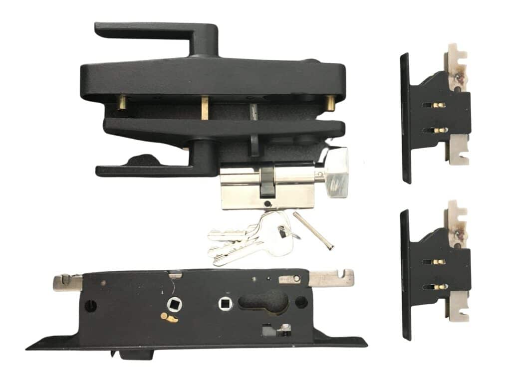 ATRV Aussie Traveller Door Handle RHH Complete Set - Suncoast Caravan ...